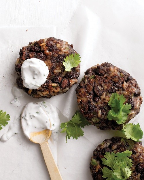 Black-bean and brown-rice cakes recipe | Eat Your Books