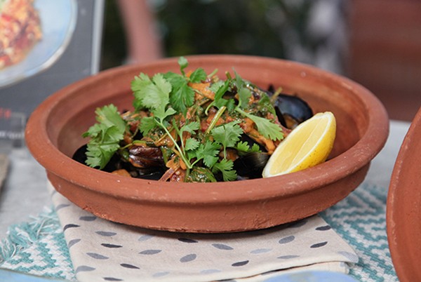 Boston Lager steamed mussels with fries and aioli recipe | Eat Your Books