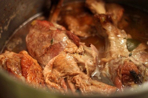 Braised turkey legs and thighs recipe | Eat Your Books