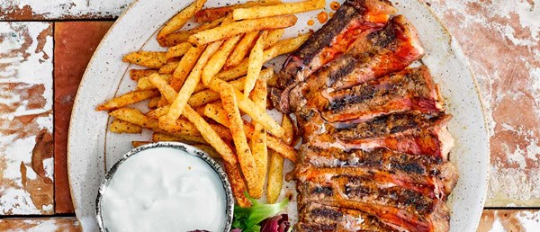 Buffalo-style steak and chips with blue cheese sauce recipe | Eat Your ...