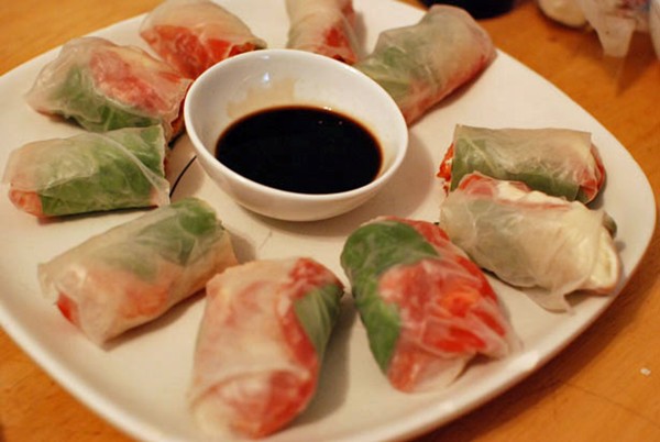 Caprese summer rolls recipe | Eat Your Books