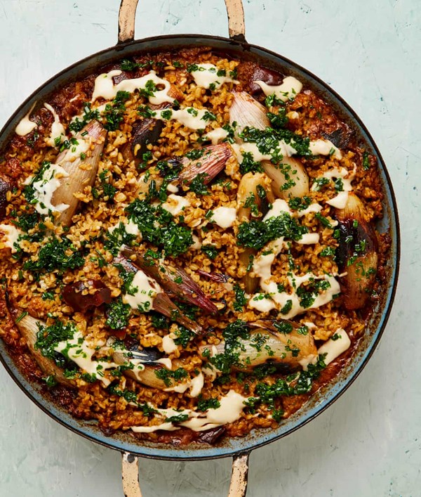 Charred shallots cooked in freekeh recipe | Eat Your Books