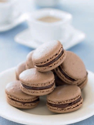 Mouthwatering Macaroons: For the ideal bite-size treat | Eat Your Books