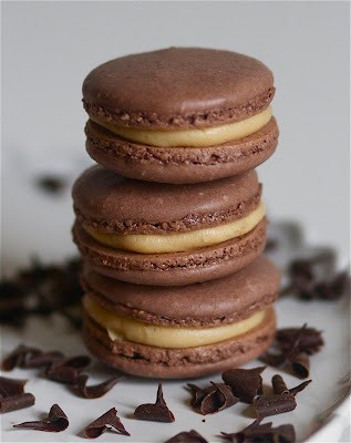 Chocolate peanut butter macarons recipe | Eat Your Books