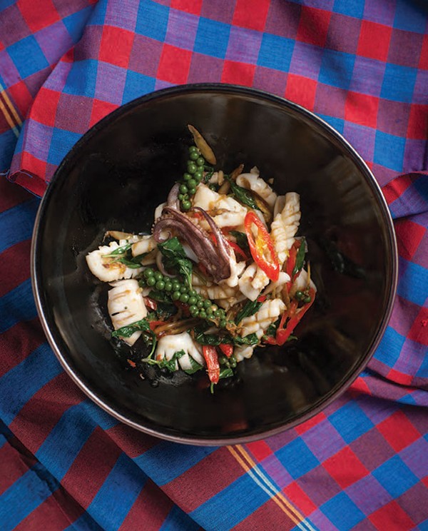 Dancing calamari (Pla meuk pad cha) recipe | Eat Your Books