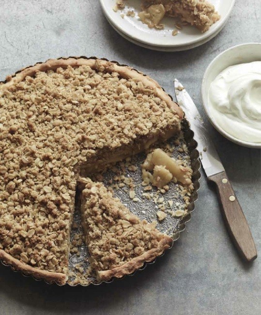 Dutch apple tart with oatmeal streusel topping recipe | Eat Your Books