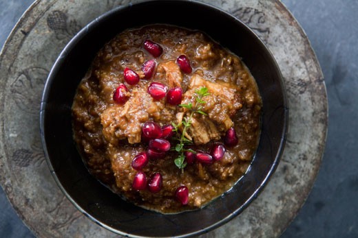 Fesenjan Persian chicken stew with walnut and pomegranate sauce recipe ...