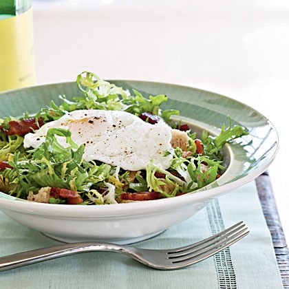 French frisée salad with bacon and poached eggs recipe | Eat Your Books