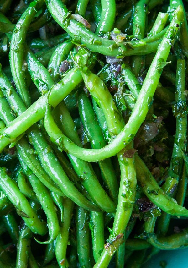 French green beans with butter and herbs recipe | Eat Your Books