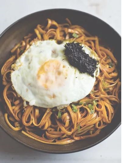 Fuschia's emergency midnight noodles (Fu xia fang bian mian) recipe ...