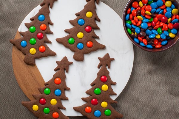 Gingerbread tree cookies recipe | Eat Your Books