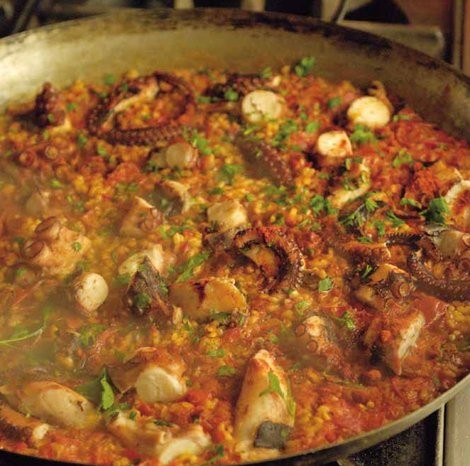 Octopus paella (Arroz con pulpo) recipe | Eat Your Books