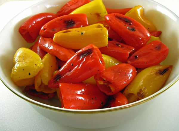 Oven-roasted mini sweet peppers recipe | Eat Your Books