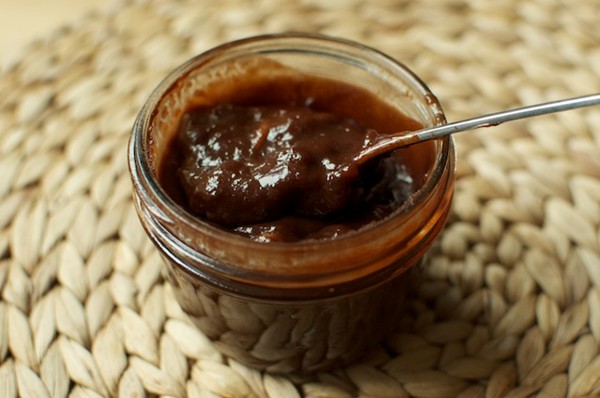 Pear and chocolate jam recipe | Eat Your Books