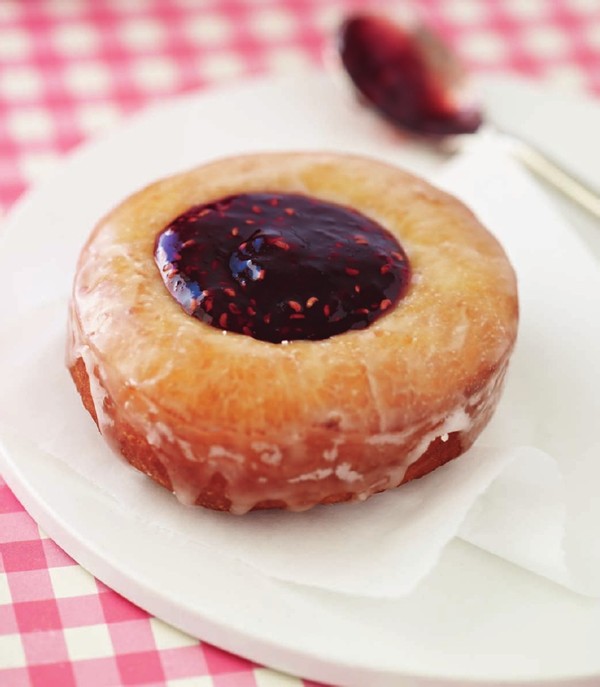 Top Pot Hand-Forged Doughnuts: Secrets and Recipes for the Home Baker ...