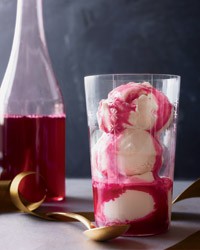 Ruby-red cranberry syrup recipe | Eat Your Books