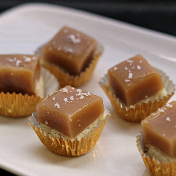 Salted caramel shortbread bars recipe | Eat Your Books