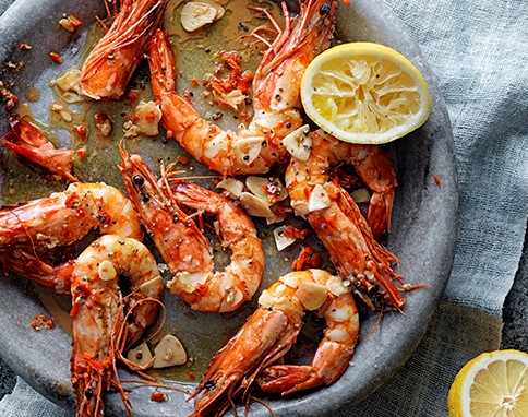 Sautéed giant prawns with garlic, oil & chilli (Gamberoni con aglio ...