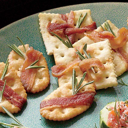 Savory crisps with bacon and rosemary recipe | Eat Your Books