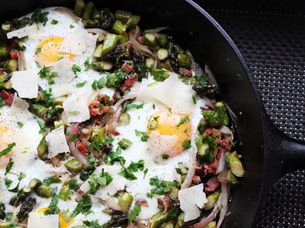 Skillet eggs with asparagus, pancetta, and Parmesan recipe | Eat Your Books