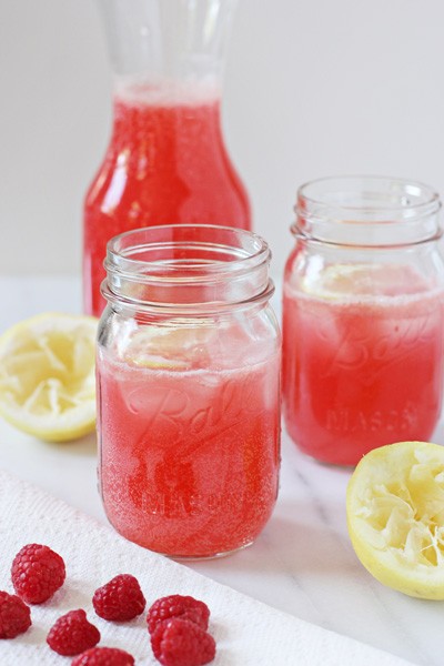 Sparkling raspberry lemonade recipe | Eat Your Books