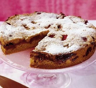 Strawberry and cinnamon torte recipe | Eat Your Books