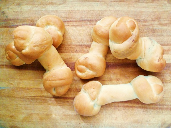 Them bones! (Bread Baking) recipe | Eat Your Books